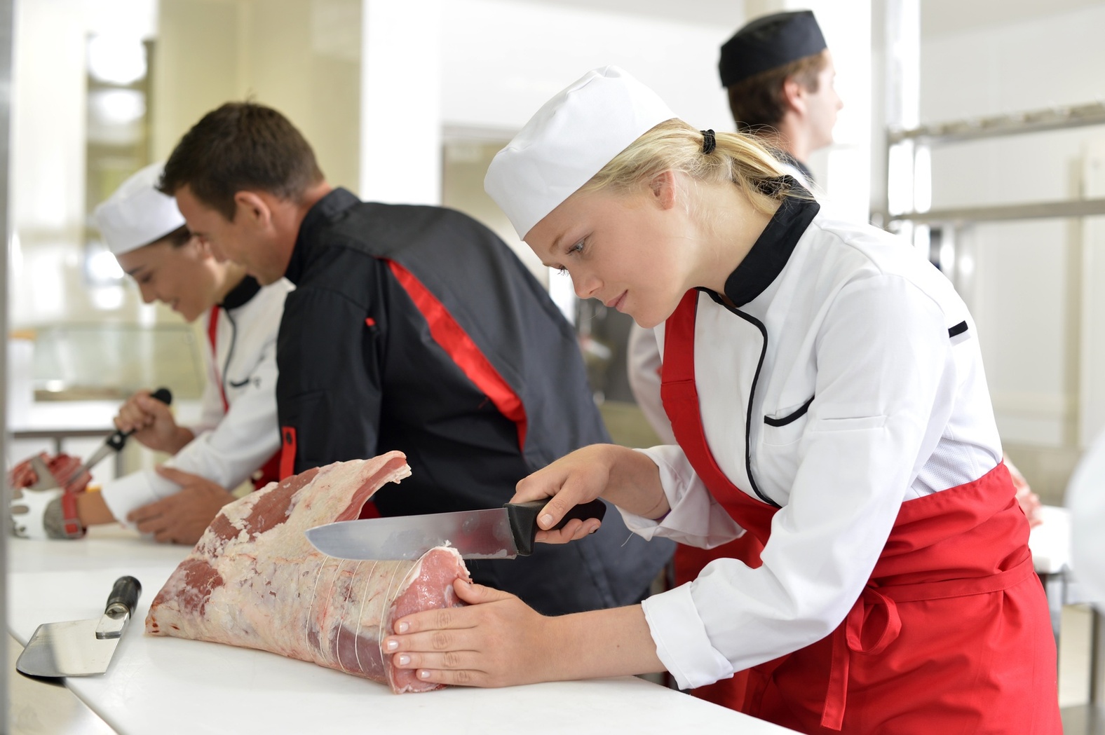 Was macht ein/e Fleischfachmann/-frau EFZ? - ostjob.ch